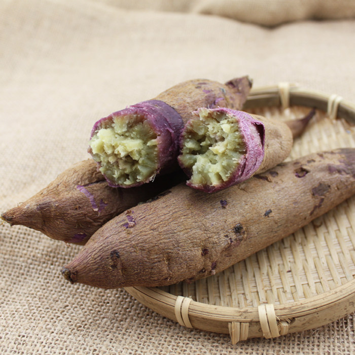 Lianzhou mountain a little red sweet potato small sweet potato sweet ...