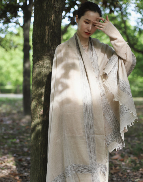 Outer items: Cashmere light and soft large shawl Water-soluble pure ...