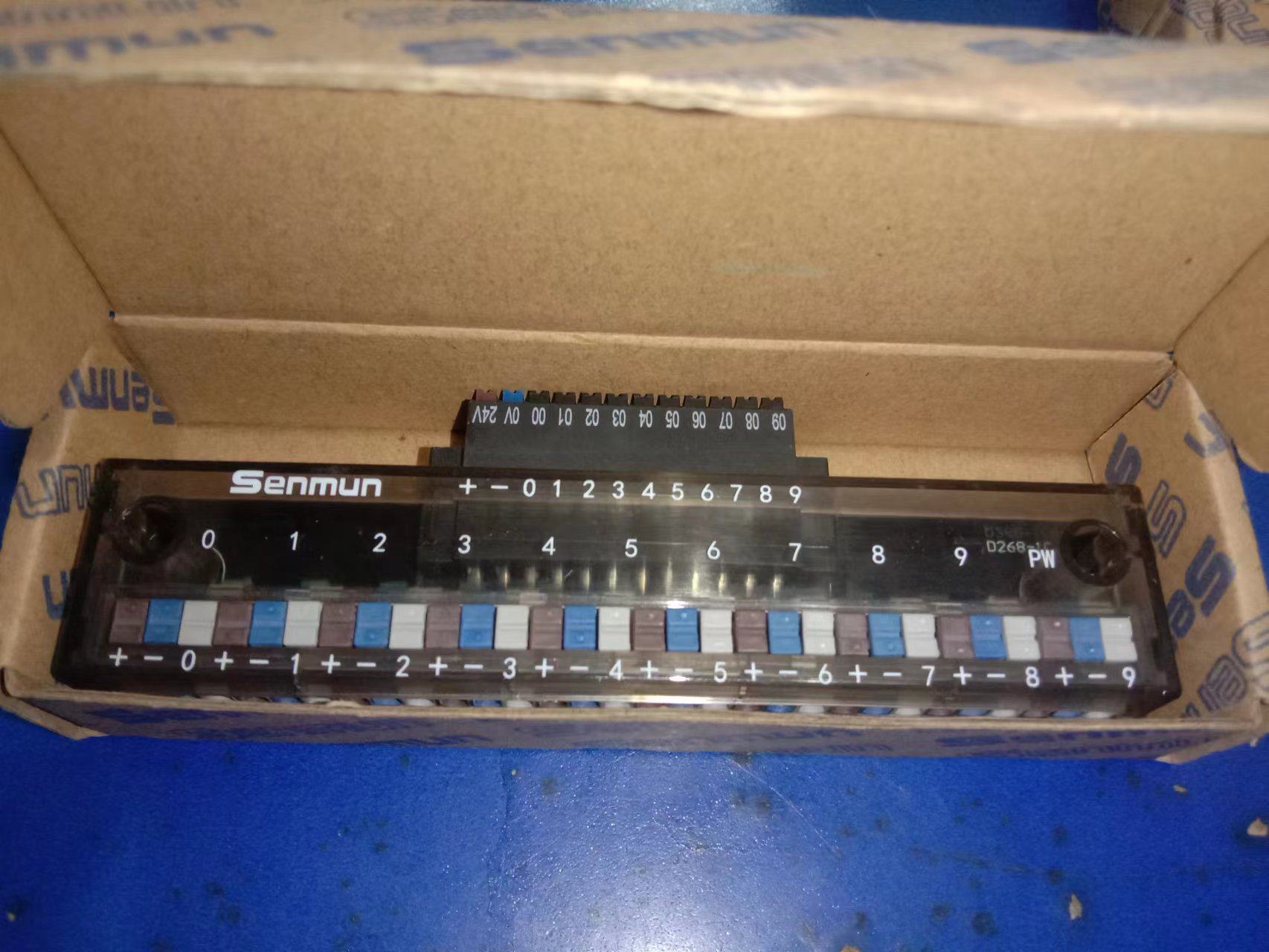 原装 三铭Senmun信号分线盒端子台 D268-4/6/8/10/8P