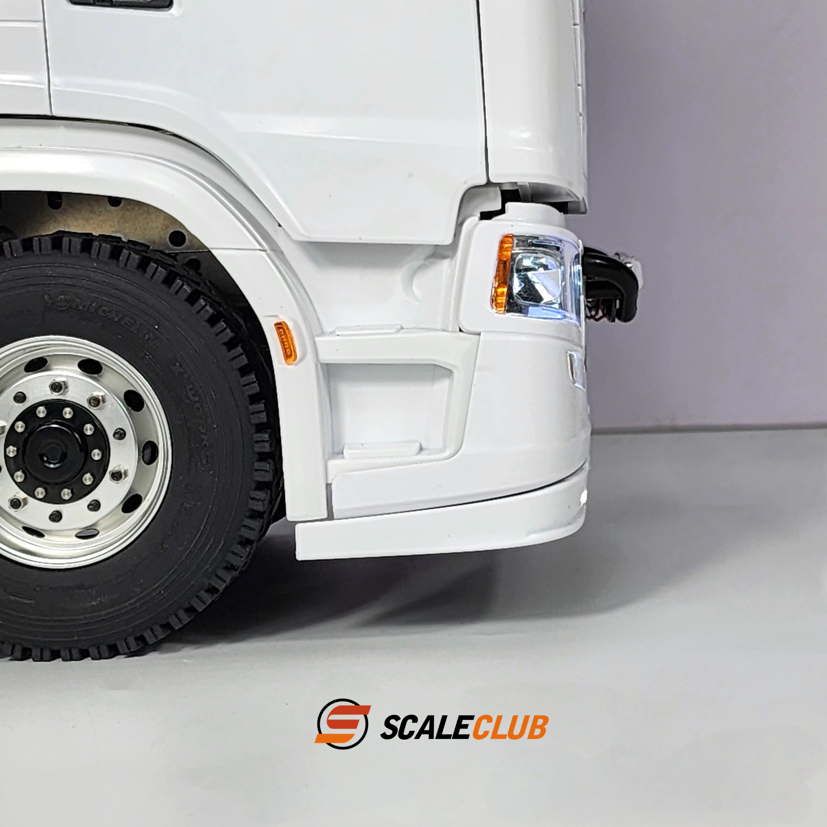 Scaleclub Tamiya 1/14 770s Rc Tractor Under Spoiler with Light – RCOPWORLD