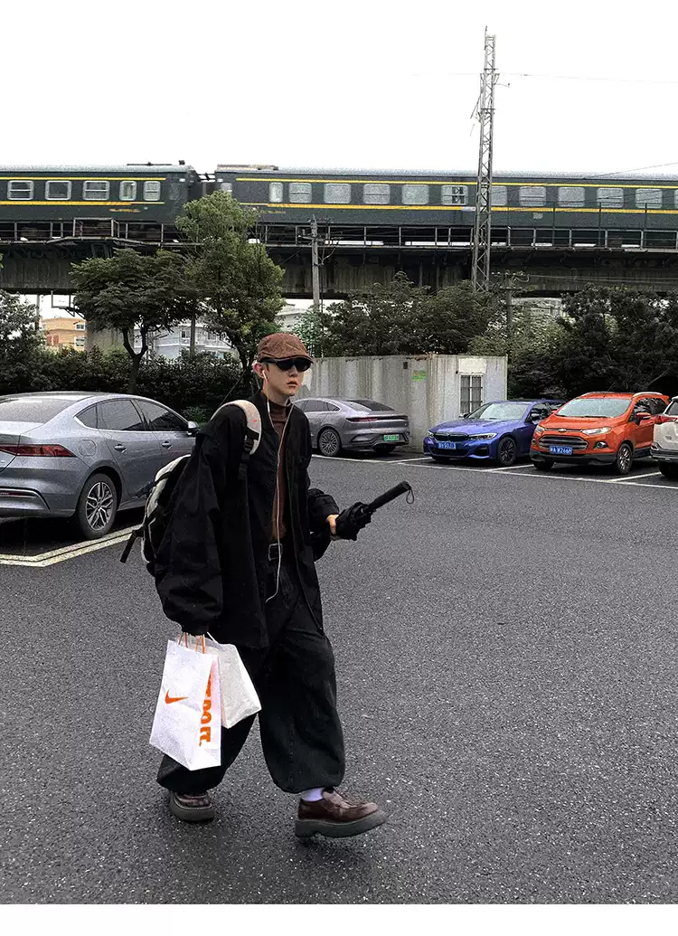 全黑廓形复古水洗棉外套 棒球领刺绣防风衣 2023秋季男装流行