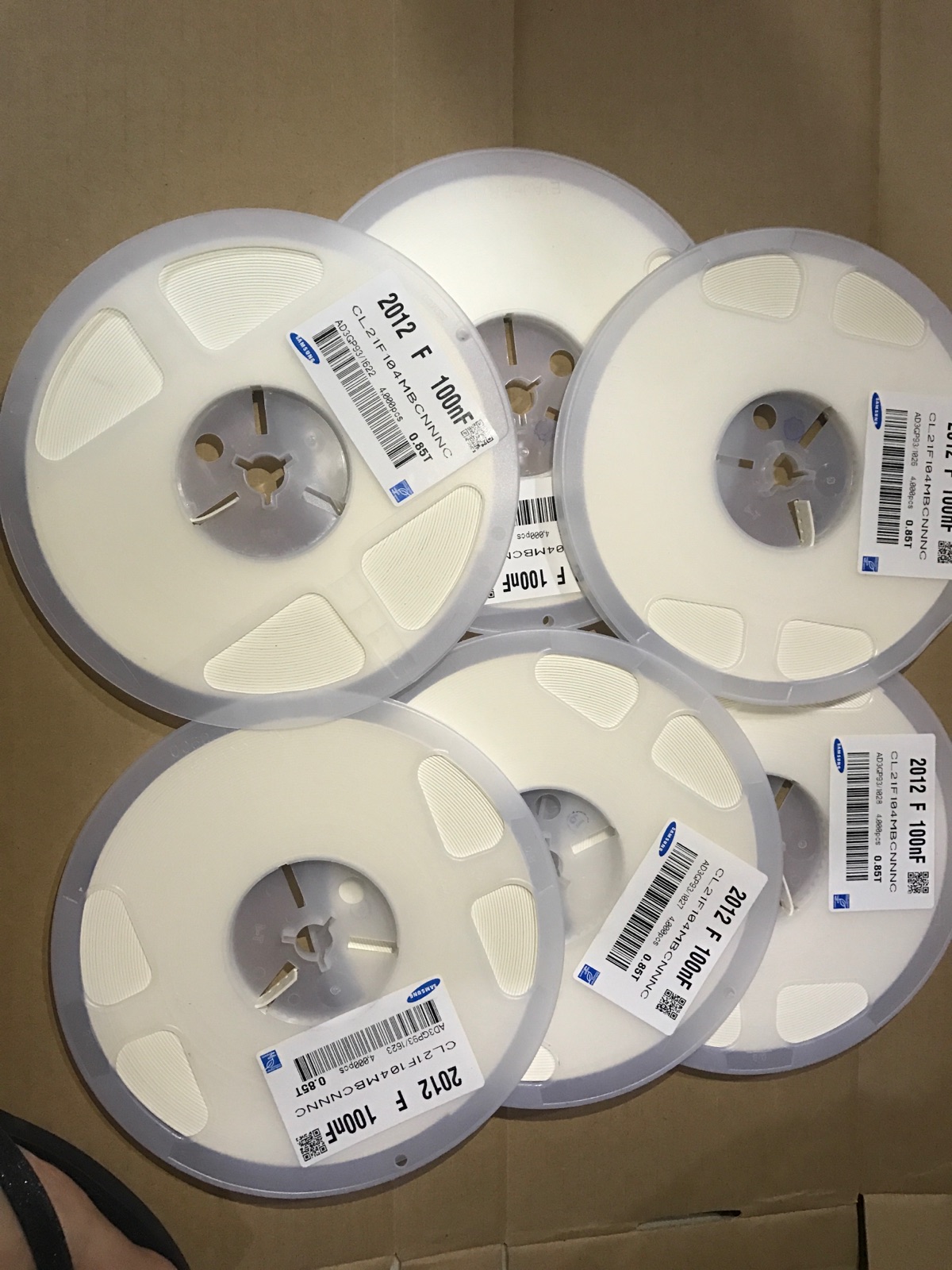 Patch capacitor 0805 104K 50V 0.1UF 100nF 10% 104 0805 104 4K disc