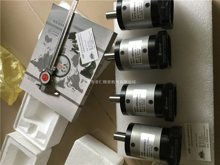 纽氏达特NEWSTART减速机IB142L1-005-P2-S2-35-79-114.3-200-M12
