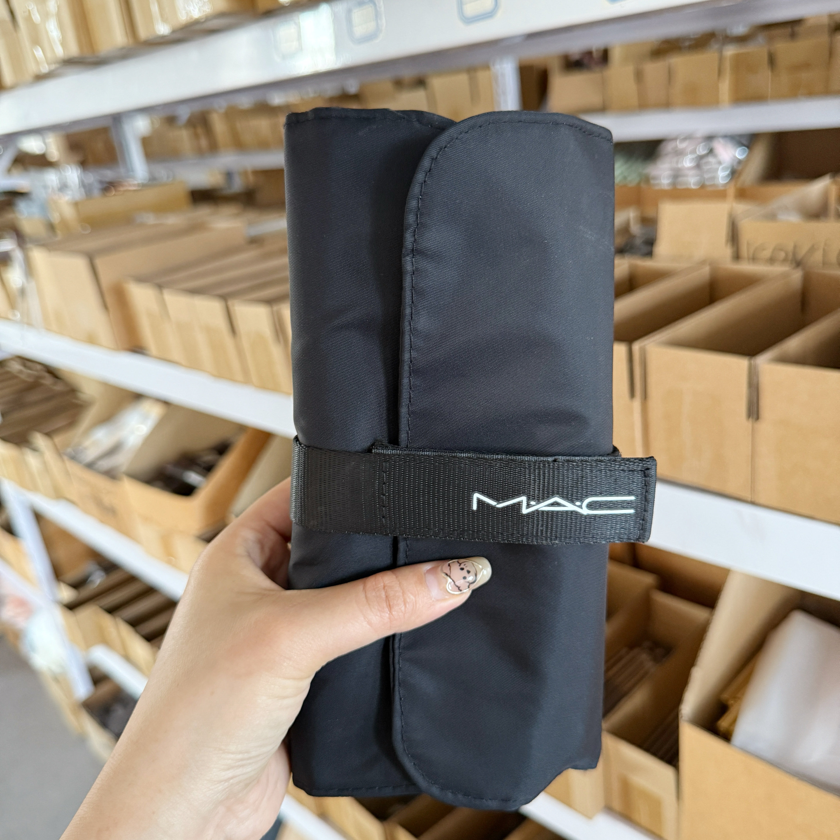 Super practical and incredibly spacious! this mac folding makeup brush ...