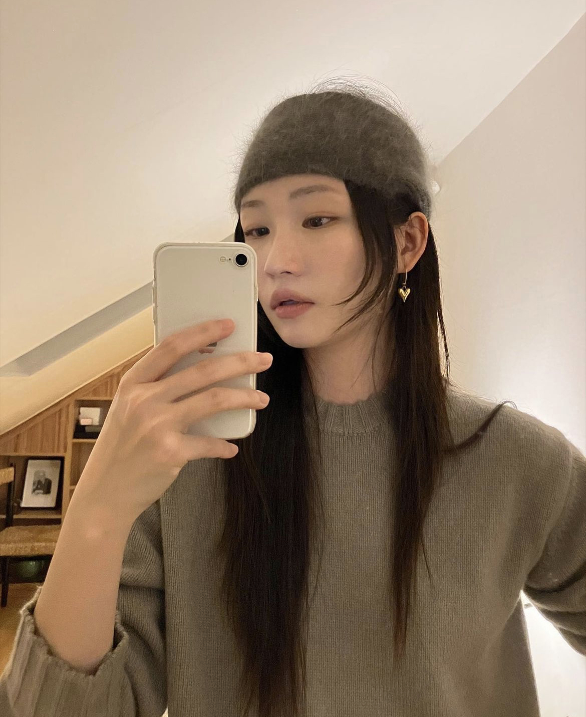 現貨秒發~SHOP.MEE.NA 2024 WUA韓國小眾品牌 18KGOLD愛心耳針-Taobao