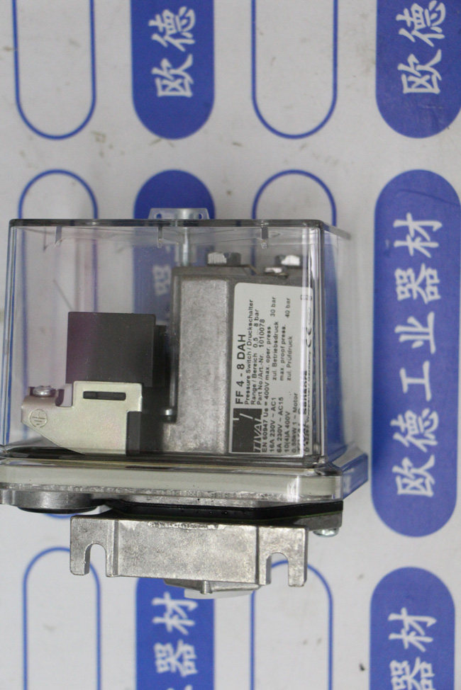 Original installation of the TIVAL pressure switch FF4-4DAH FF4-8DAH ...