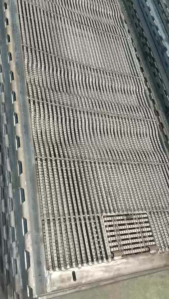 Livestock Equipment Ductile Steel Tri-bar Slatted Floors High Quality ...