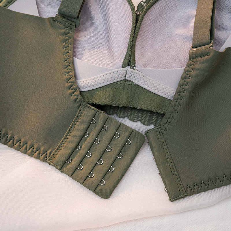 [USD 24.26] Underwear gathering and closing the pair of breast-proof ...