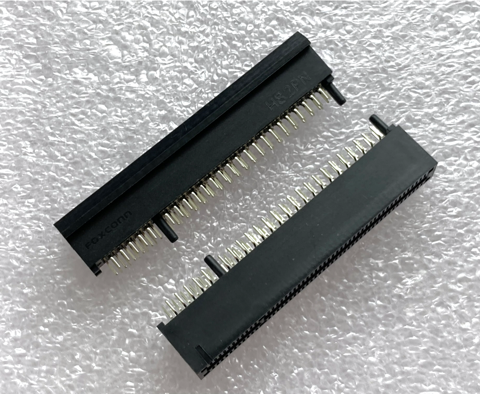 FOXCONN富士康 PCIE 8X显卡插槽 98P X8插座 直插PCI-E座子连接器