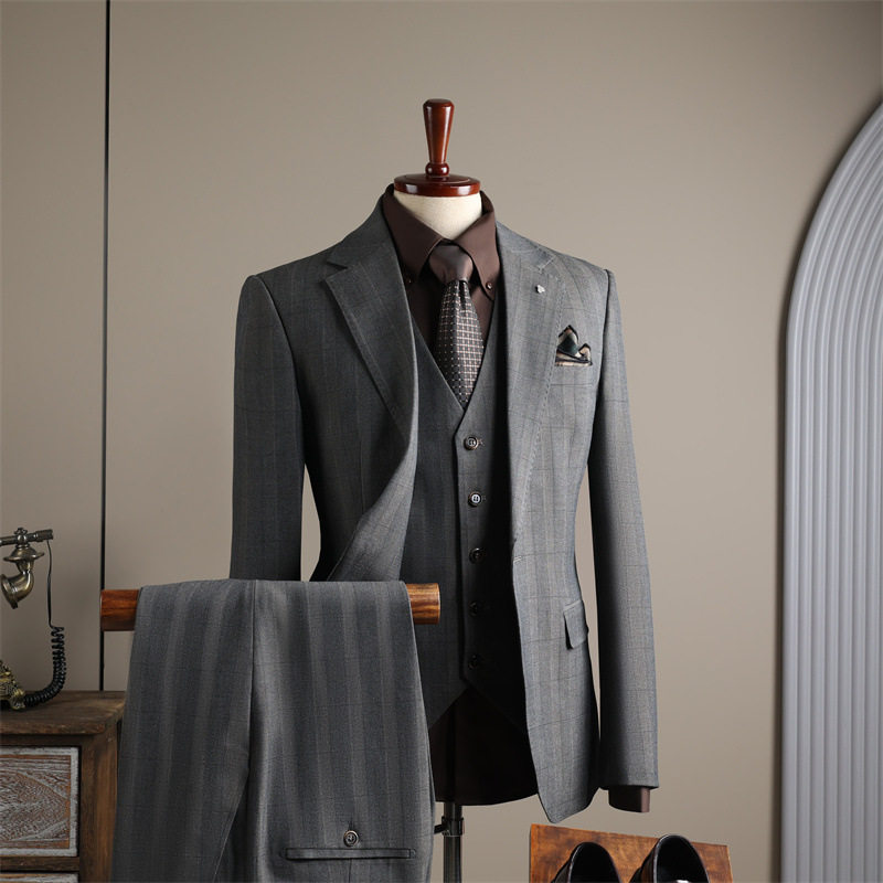 Men's 3-Piece English Style Classic Suit Jacket and Trousers Set for L ...