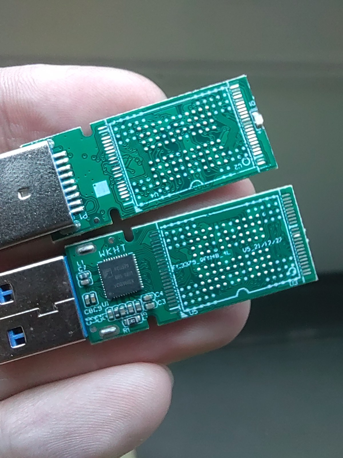 USB3.0 U盘套料 三地一芯FC3379主控 4Ce BGA132 ／272脚