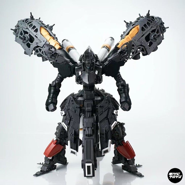 RED SOUL 1/144 RG NIGHTINGALE MODEL KIT