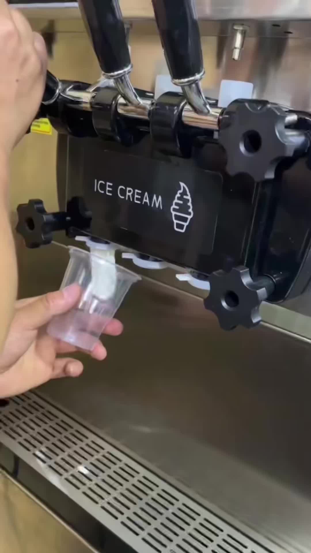 Sy25ft Commercial Three Flavors Ice Cream Machine Desktop Frozen Yogurt ...