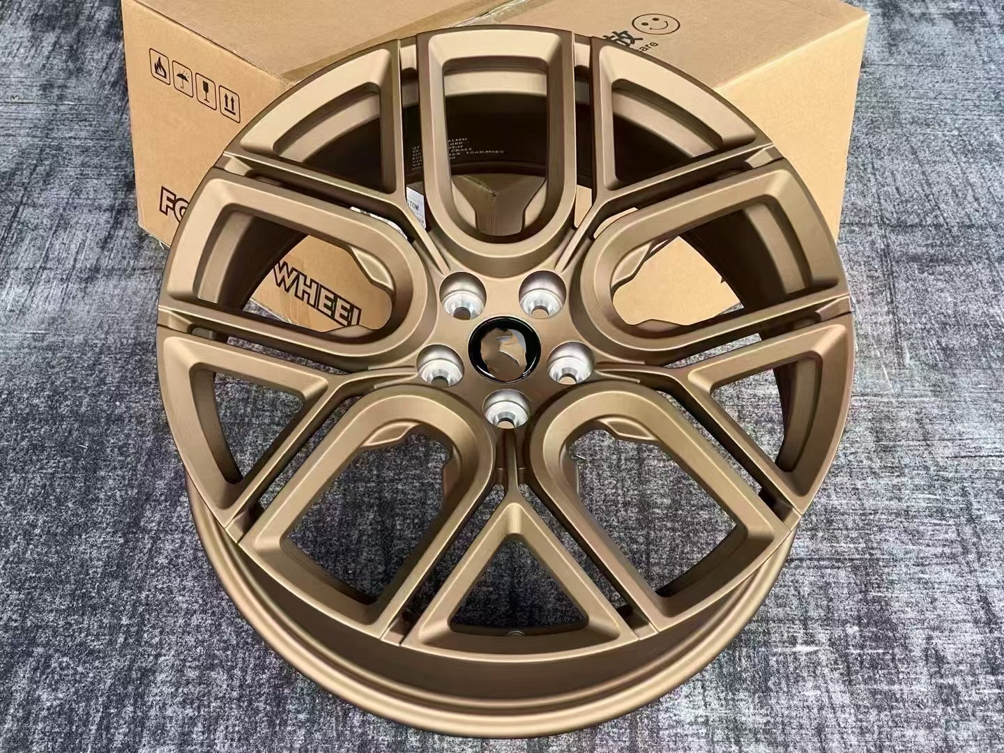 小米YU7 SU7锻造轮毂值不值得改？19-22寸Pro Max升级全解析！_小米手机_淘宝数码网