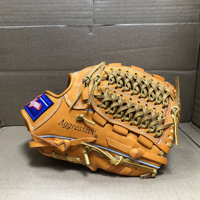 日本製 久保田KUBOTA SLUGGER 軟式棒球手套 投手,內野 508g