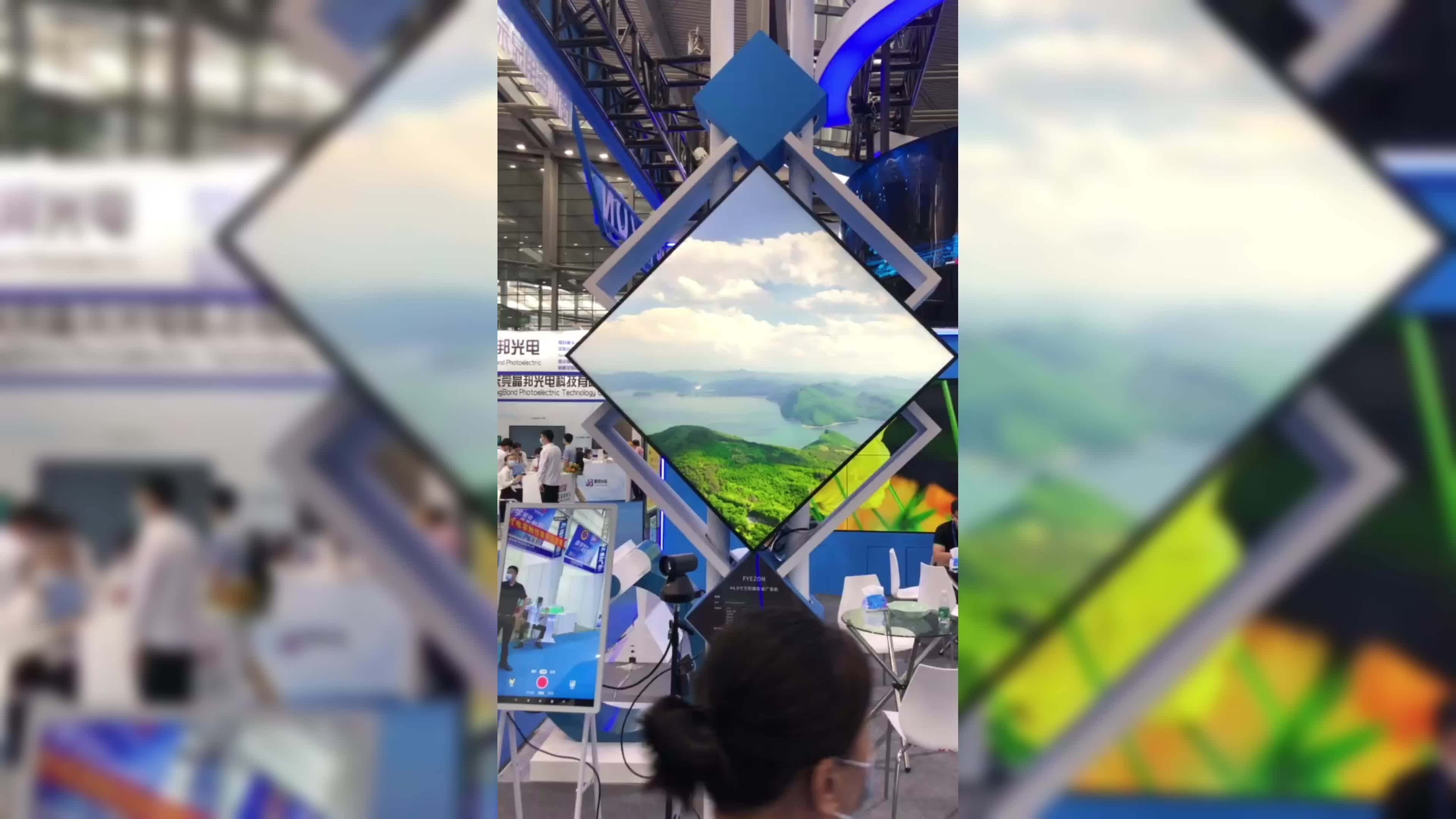 22- Inch Full Hd Print Infinite Objects Clear Picture Oled Screen Of ...