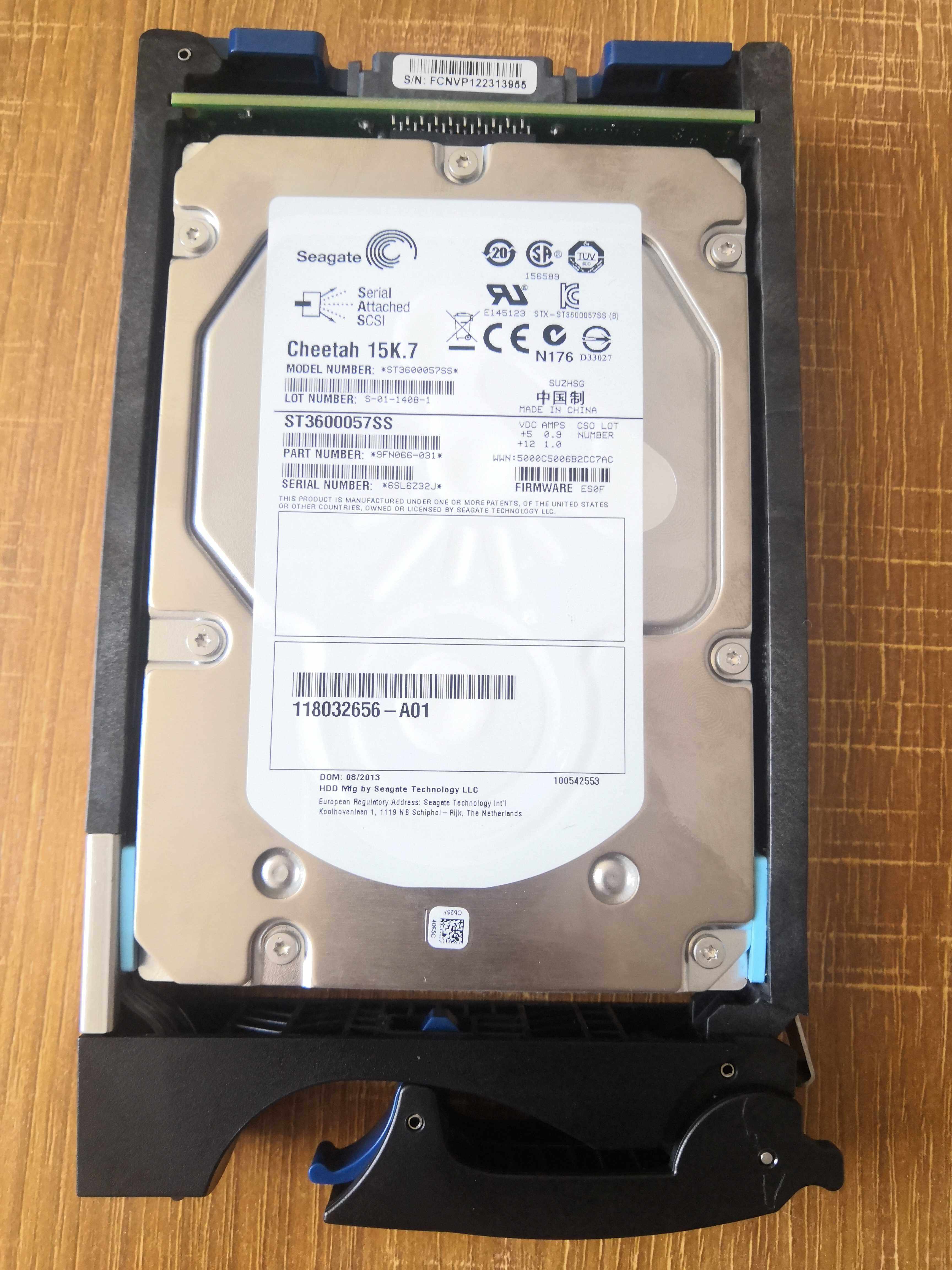 EMC VNX 005049274 005049675 005049272 600G 15K SAS 拆机硬盘