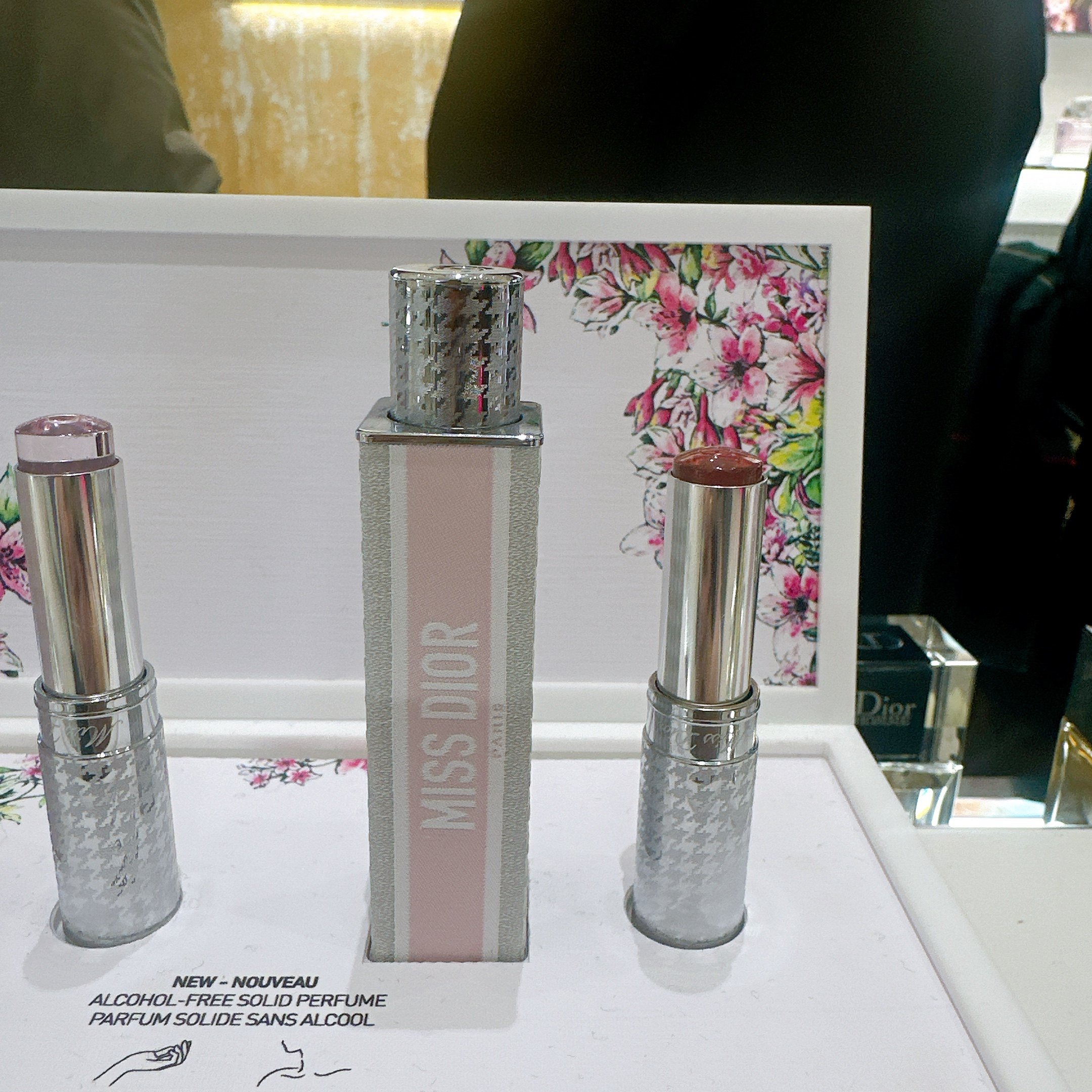 迪奥小姐香水棒｜居家香氛的温柔选择，让生活充满幸福感_香膏_淘宝美妆网