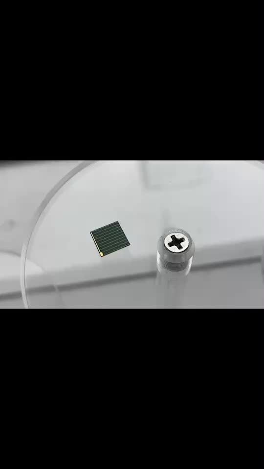 Triple Junction Gallium Arsenide Solar Wafer Gaas Thin Film Solar Cell ...