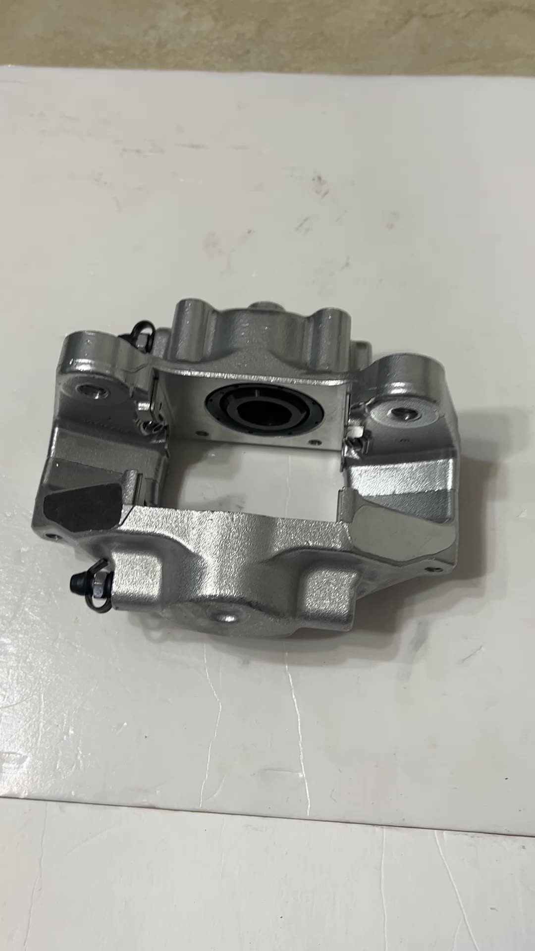 Rear Brake Caliper For Nissan 350z / Infiniti Z33 Nissan 370z / Infiniti Z34 G35 G37 - Buy ...