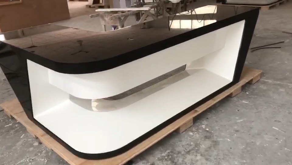 Modern Style Luxury Smart Office Boss Table Ceo Manager Executive Desk ...