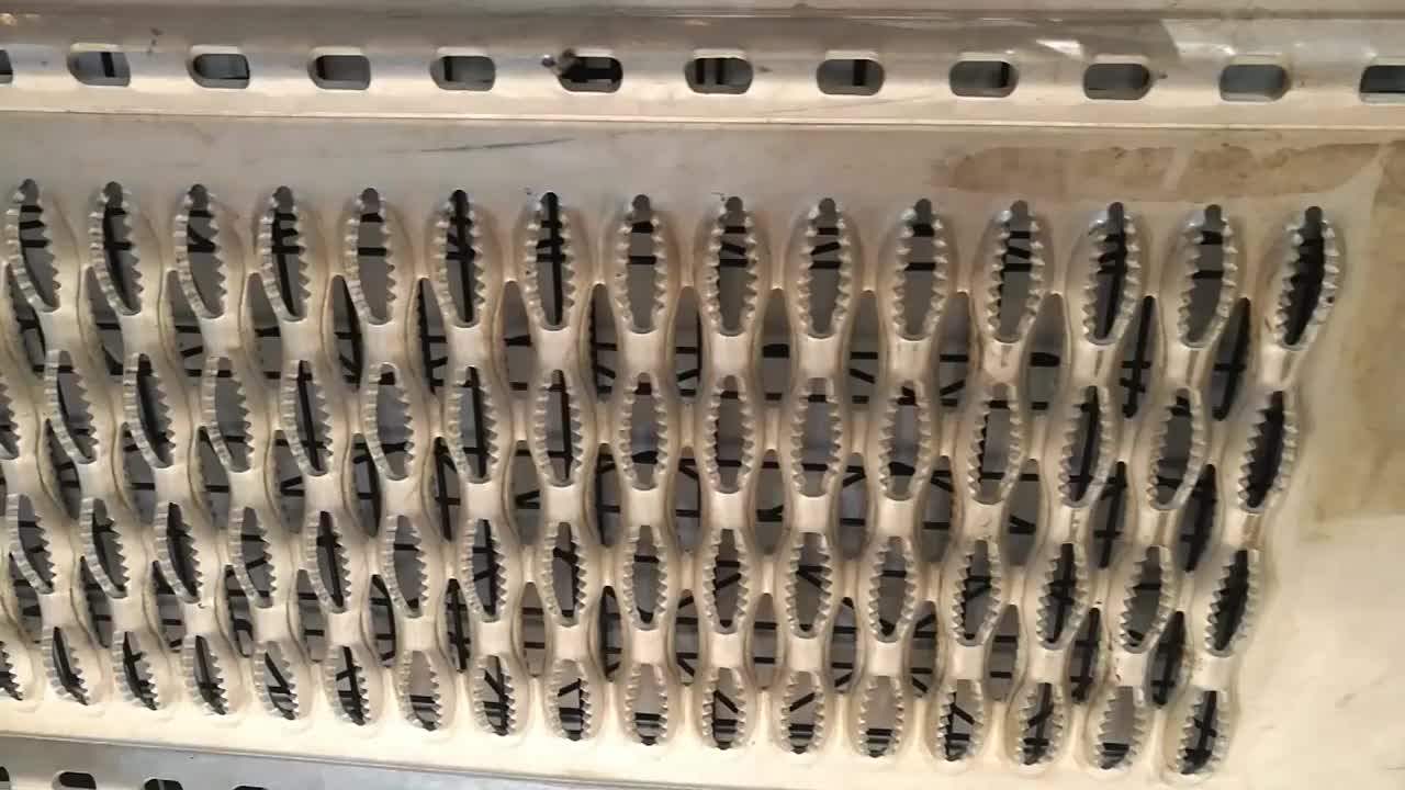 Grip Strut Walkway Channels/diamond Grip Stair Tread - Buy Non Slip ...