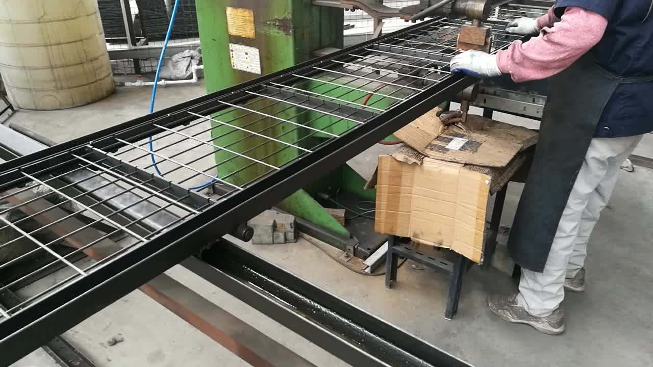 Indoor Electric Galvanizing 300mm Cablofil Wire Mesh Cable Tray Cable ...