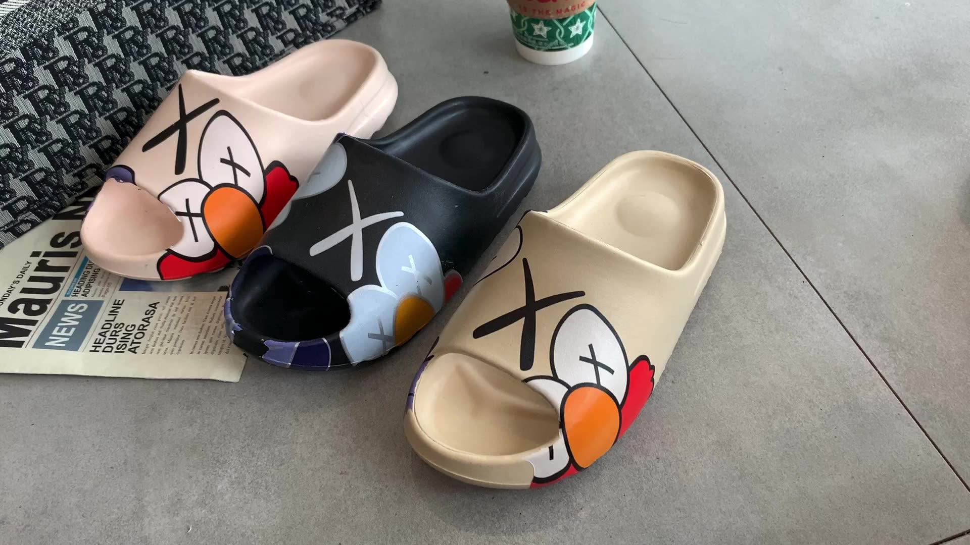 Wholesale Yezzy Slippers Custom Logo Scandal Slides Yeezy Slides For ...