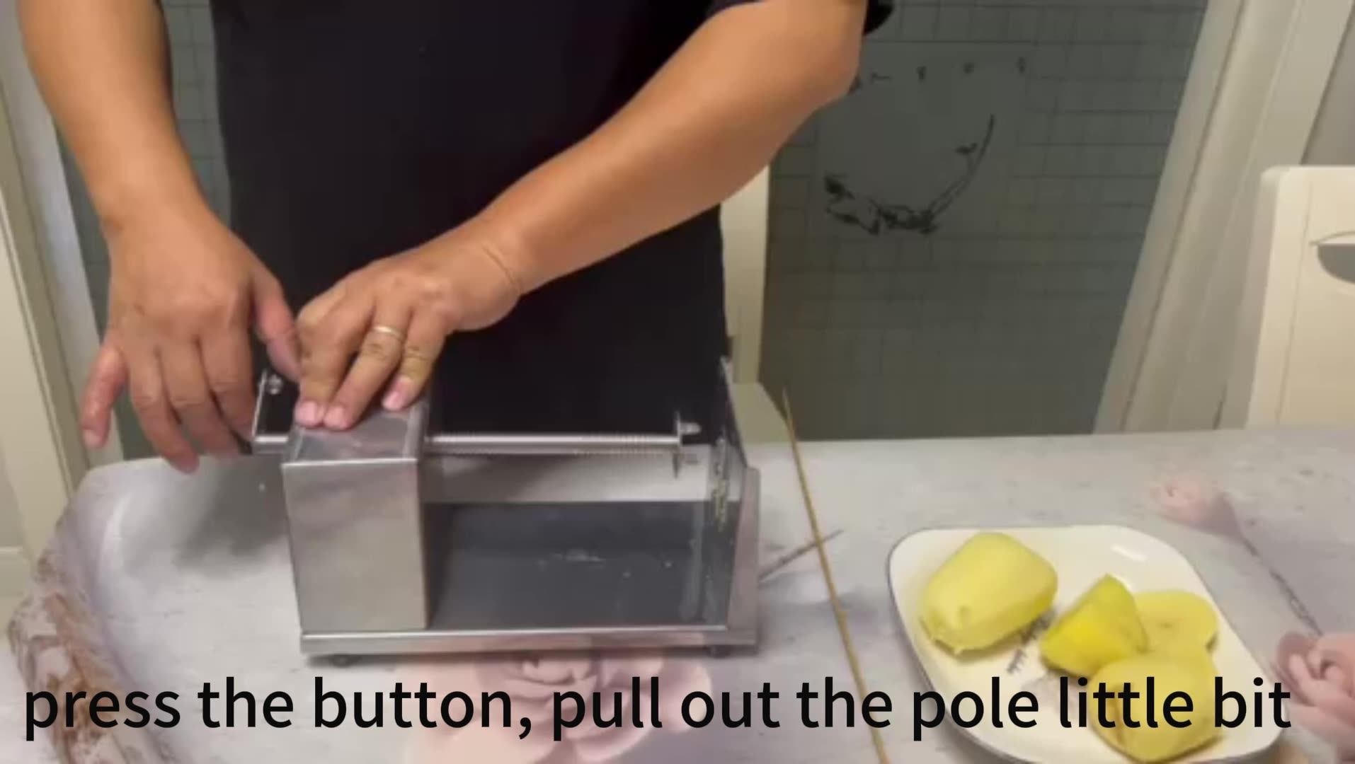 Manual Type Potato Rotary Chips Spiral Frying Machine Crisps Twister ...