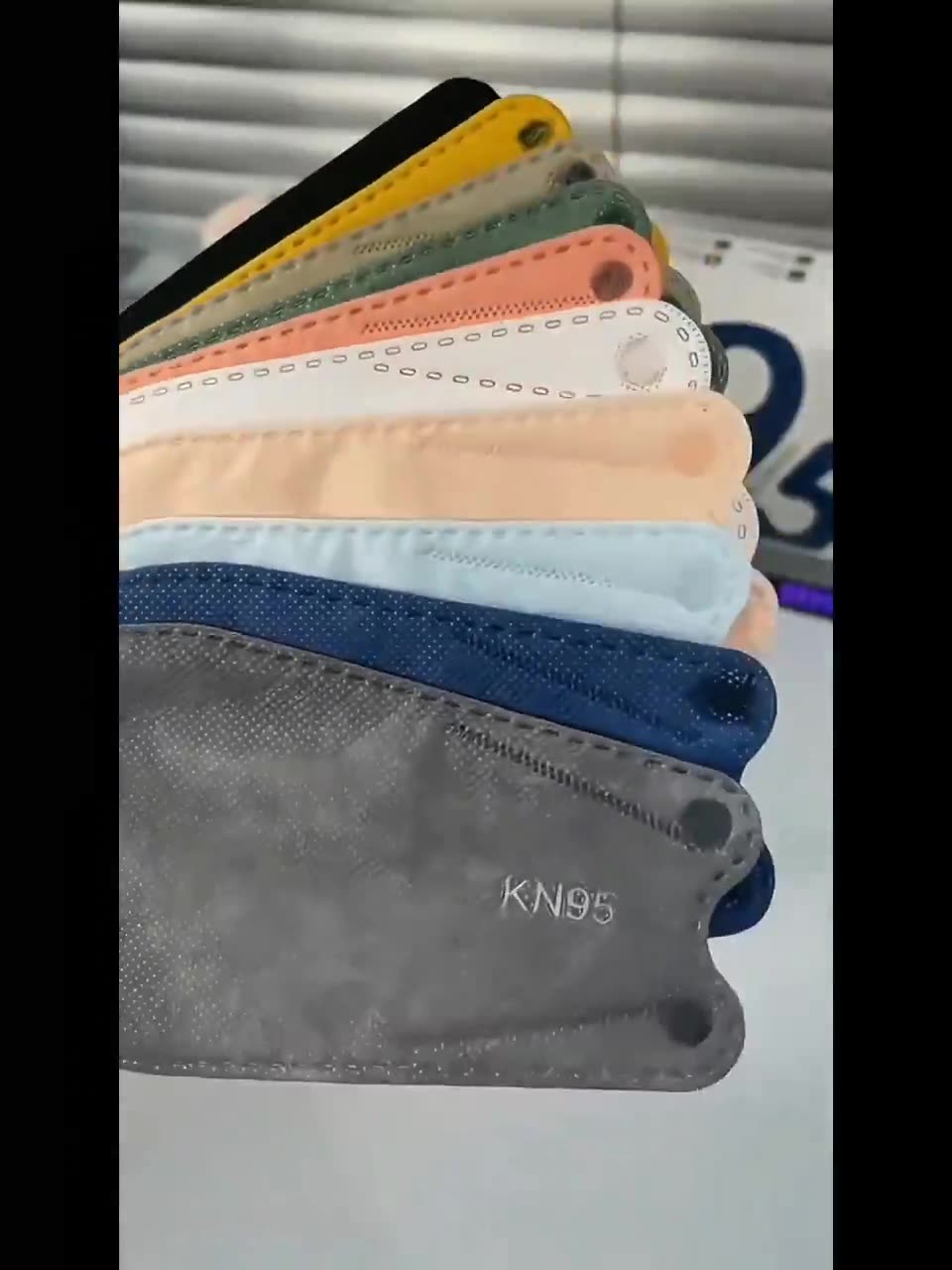 KN95莫兰迪色系9色3D立体口罩2022冬季新款高颜值男女网红口罩-阿里巴巴