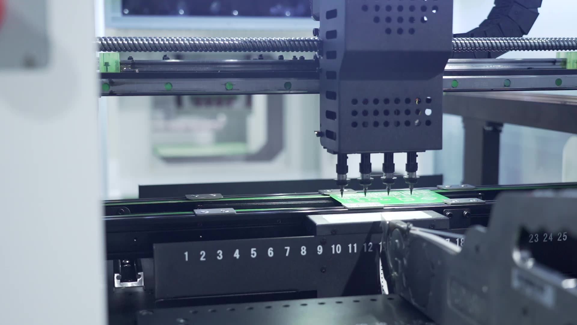 Integrated Circuit Making Smd Machine Smt550 Electronic Components Pick ...