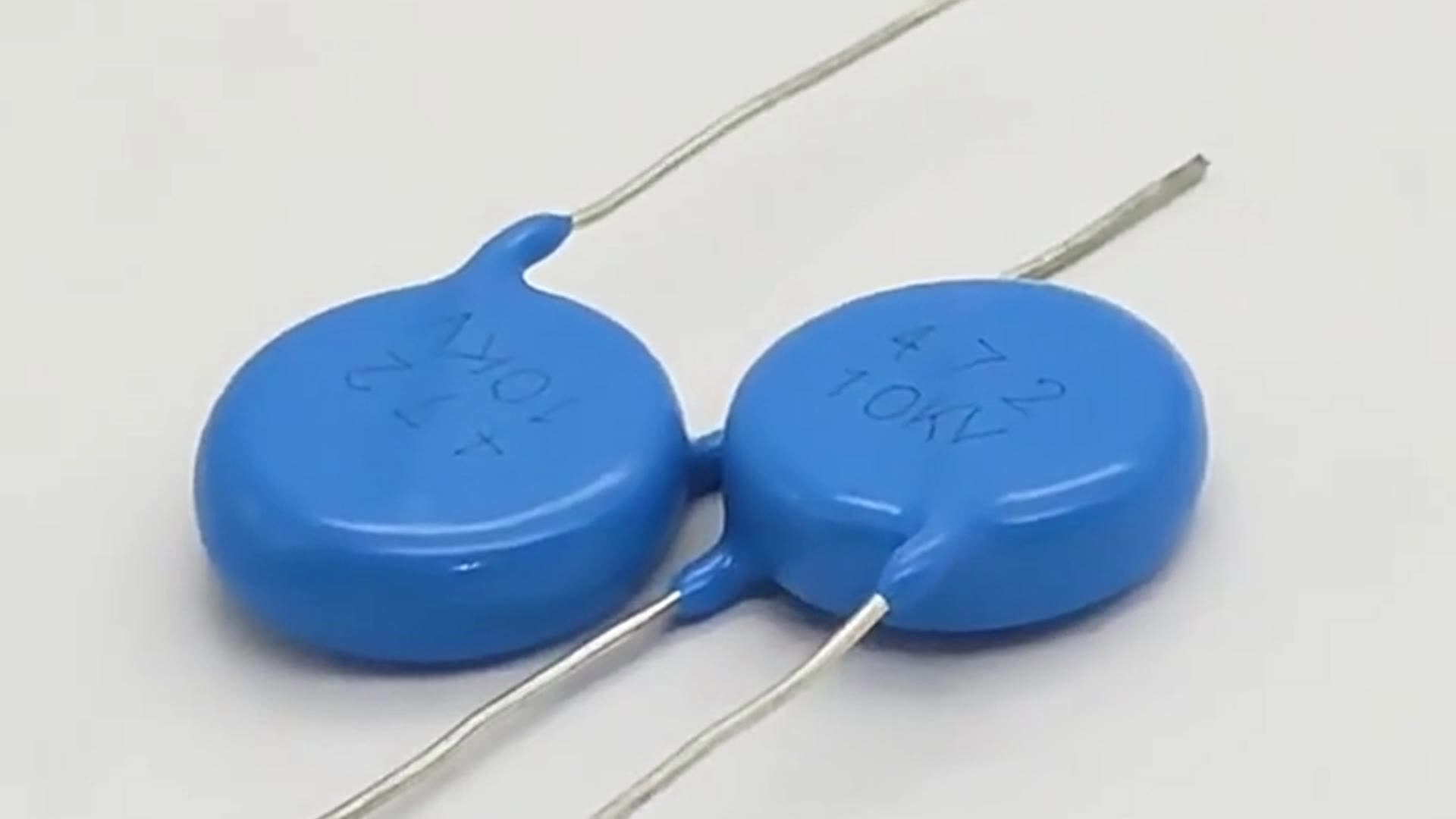 Lorida Manufacturer 15kv 250v 20uf Monolithic Kit Working Voltage Color Code 102 1kv 222m 400v ...