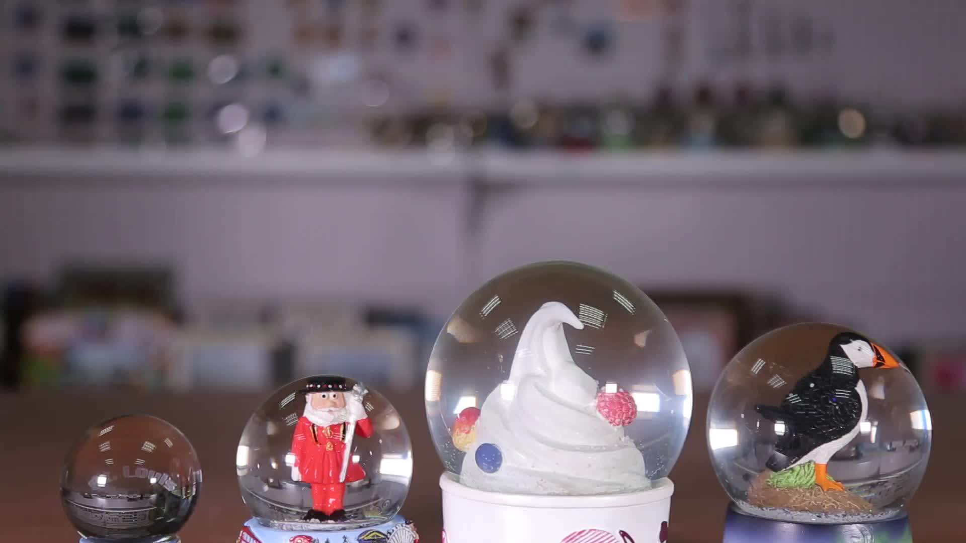 Promotional Cheap Glass Snow Globe Kit Resin Tourist Souvenir Water ...