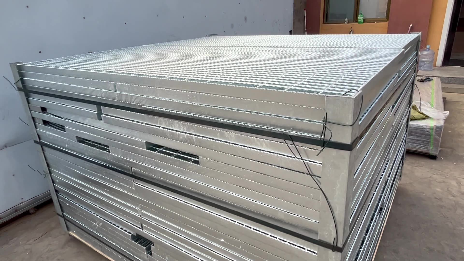 High Quality Solid Galvanized Mcnichols Metal Steel Bar Floor Grating ...