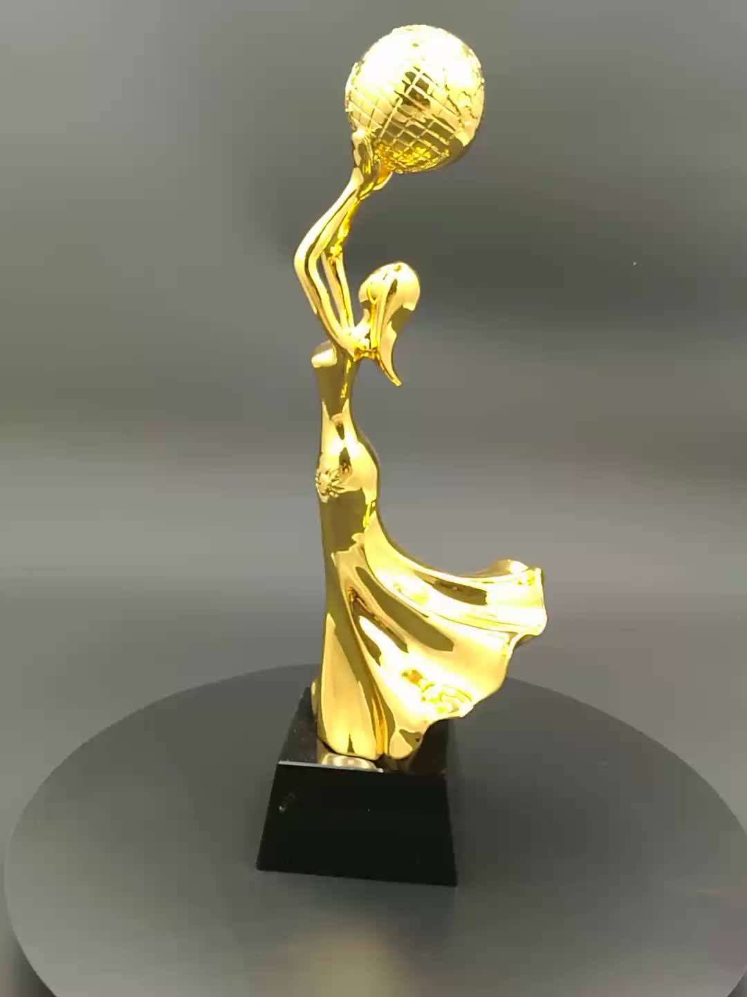 28cm (11") Global In Hand Black Crystal Base Custom Metal Gold Oscar ...