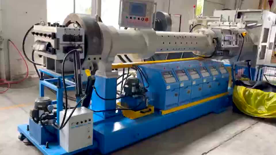 Ekstruder Karet Umpan Dingin Barel Pin 200mm Untuk Ekstrusi Lembaran ...