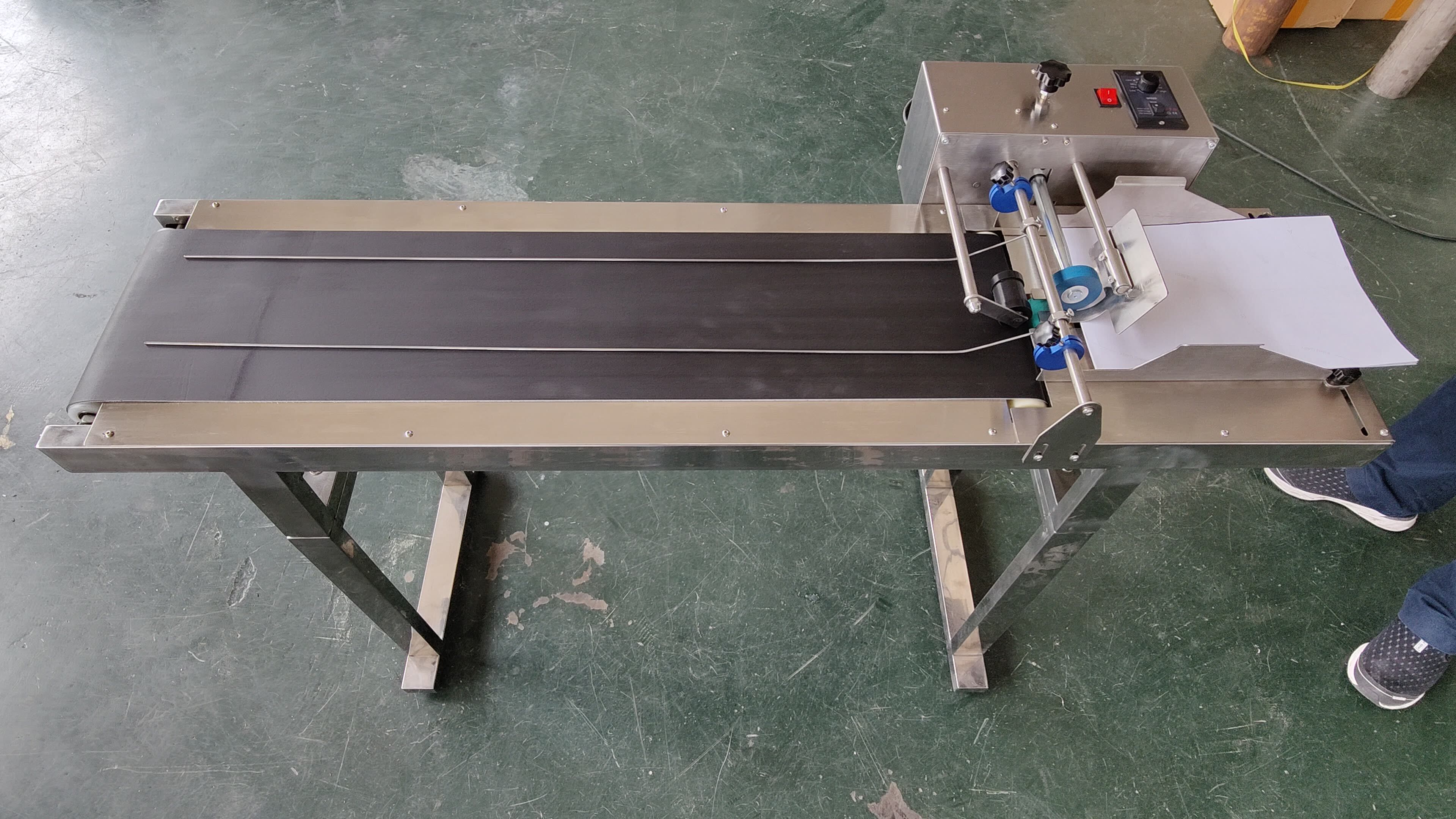 Automatic Highspeed Card Feeder Paper Plastic Bags Paging Machine - Buy ...