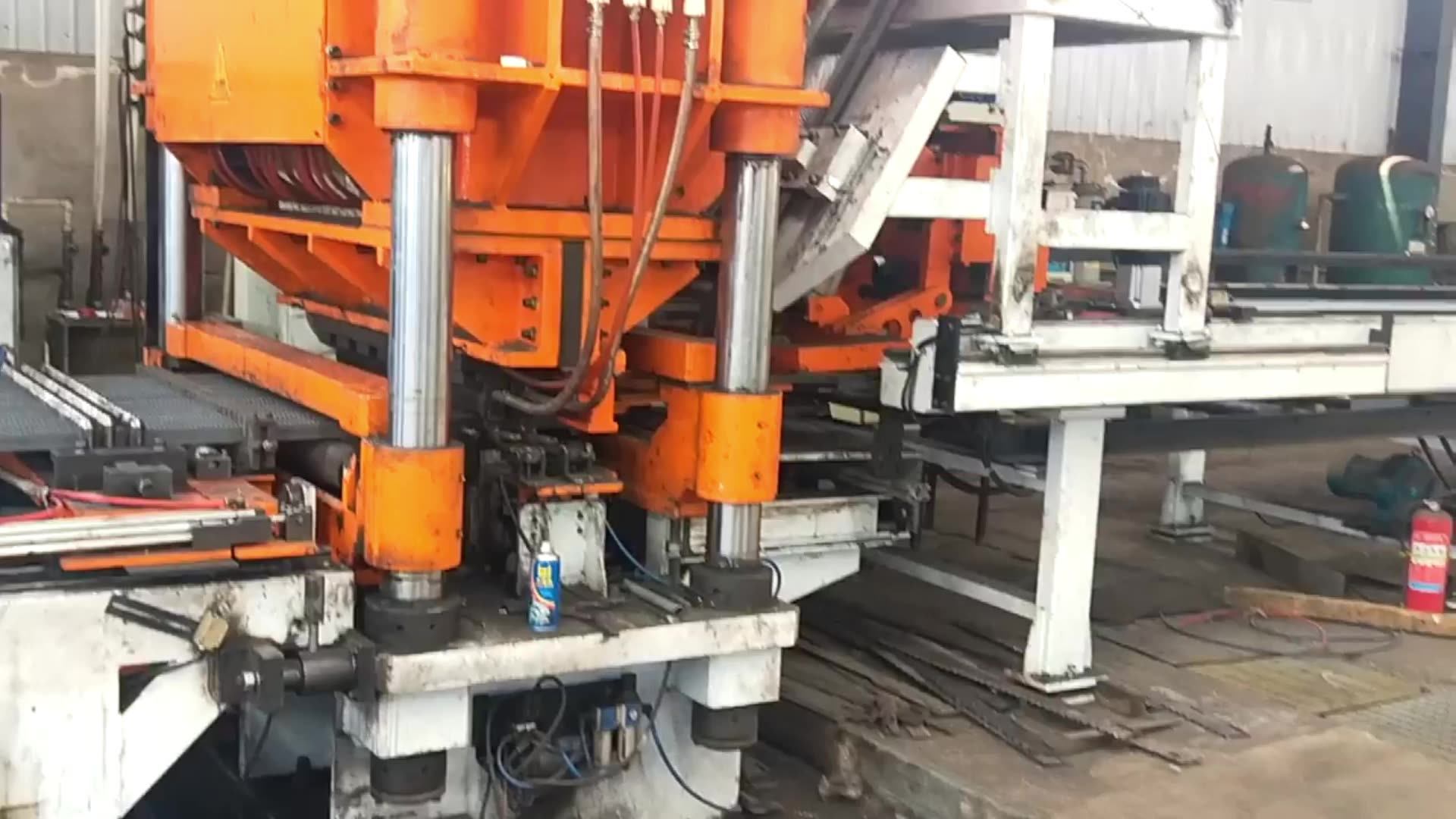 Metal Serrated Shape Steel Grid Grating Catwalk Grating Steel Walkway ...