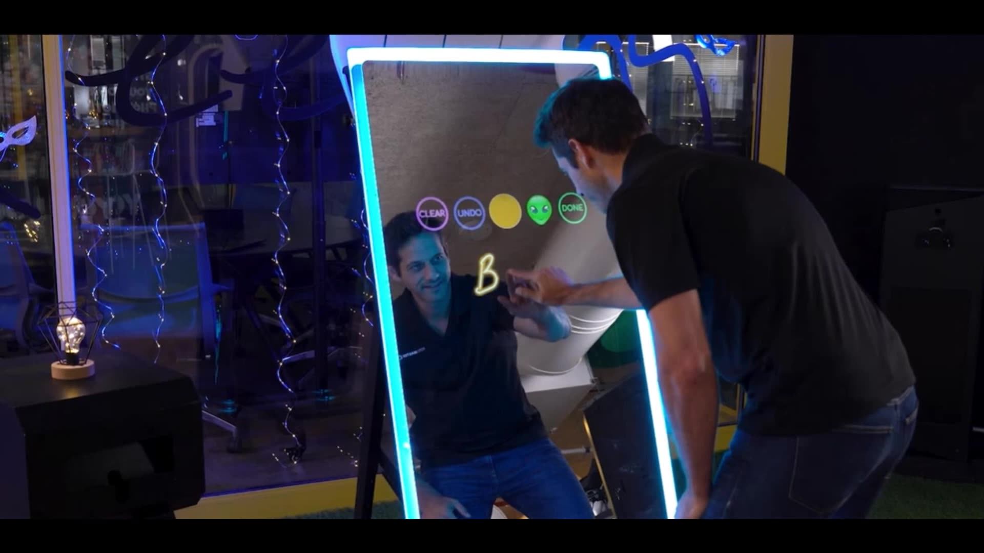 40"portable Open Air Flight Case Automatic Led Selfie 3d Photobooth ...