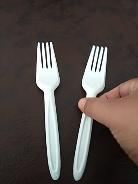White Disposable Plastic Forks / Plastic Cocktail Fork Made Of Ps - Buy ...