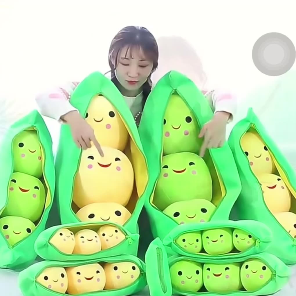 Giant Pea Plush Toy Pea Pod Pillow Cute Pea Stuffed Toy With Cute Expressions Plant Dolls Of