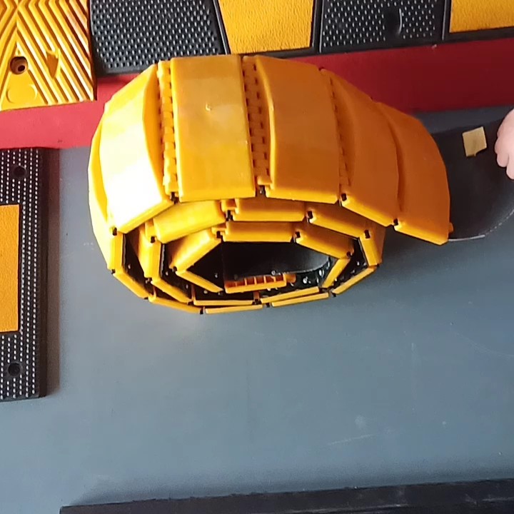 Dingtian Portable Urban Cheap Plastic Retractable Speed Bumps - Buy ...