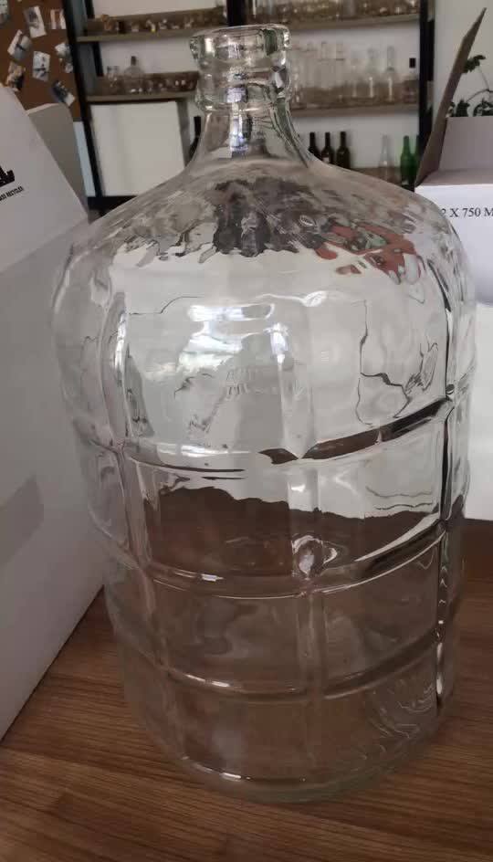 6 Gallon Flint Round Glass Carboy - Buy 6 Gallon Flint Round Glass ...