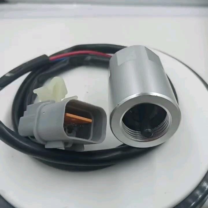 20499340 20452439 20484676油底壳压力传感器，用于2004-2008 Volvo D12 D13 Vn Vnl Vhd ...