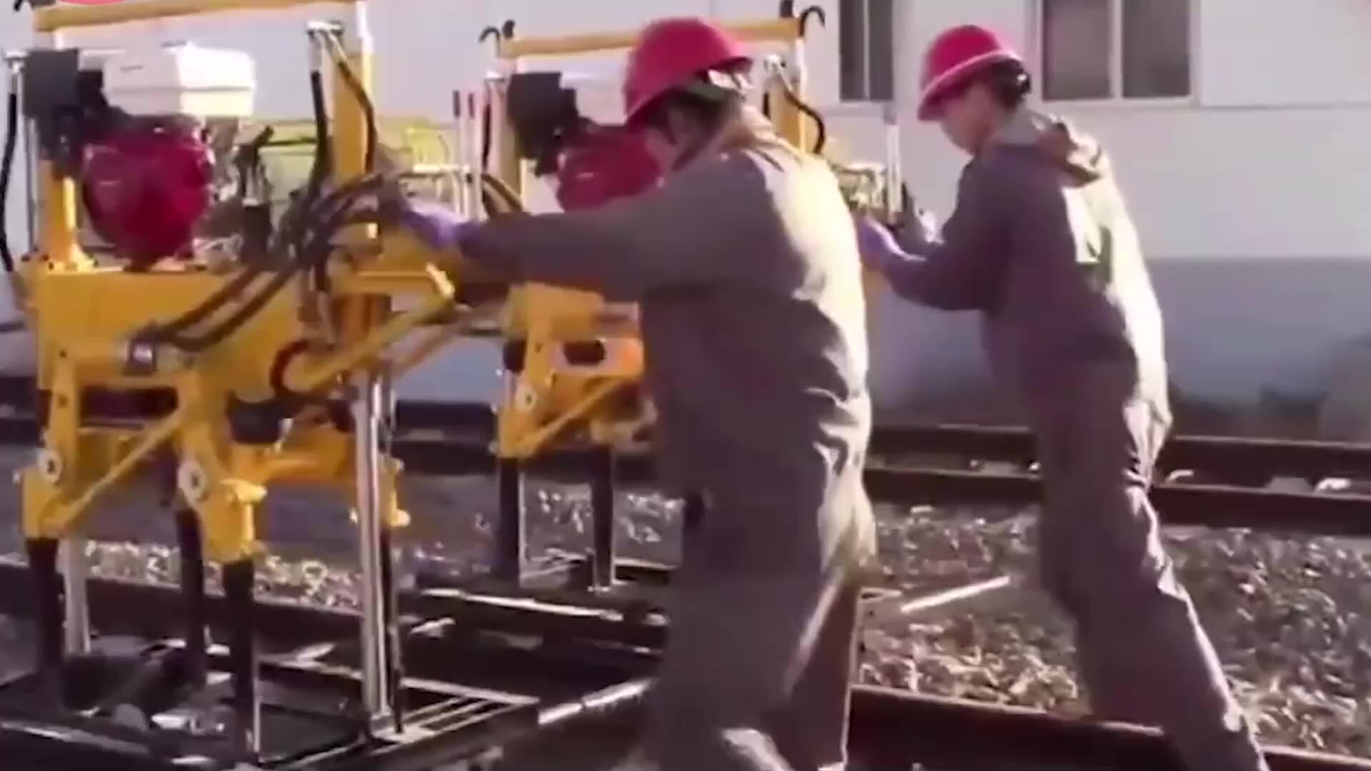 Brand New Remote Control Rail Ballast Tamping Machine Railroad Ballast ...