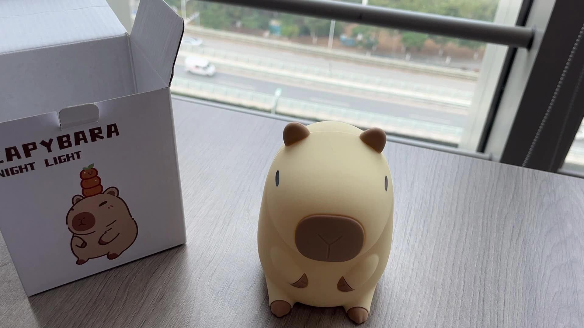 2024 New Cute Capybara Table Lamp Kawaii Animal Silicone Night Lamp ...