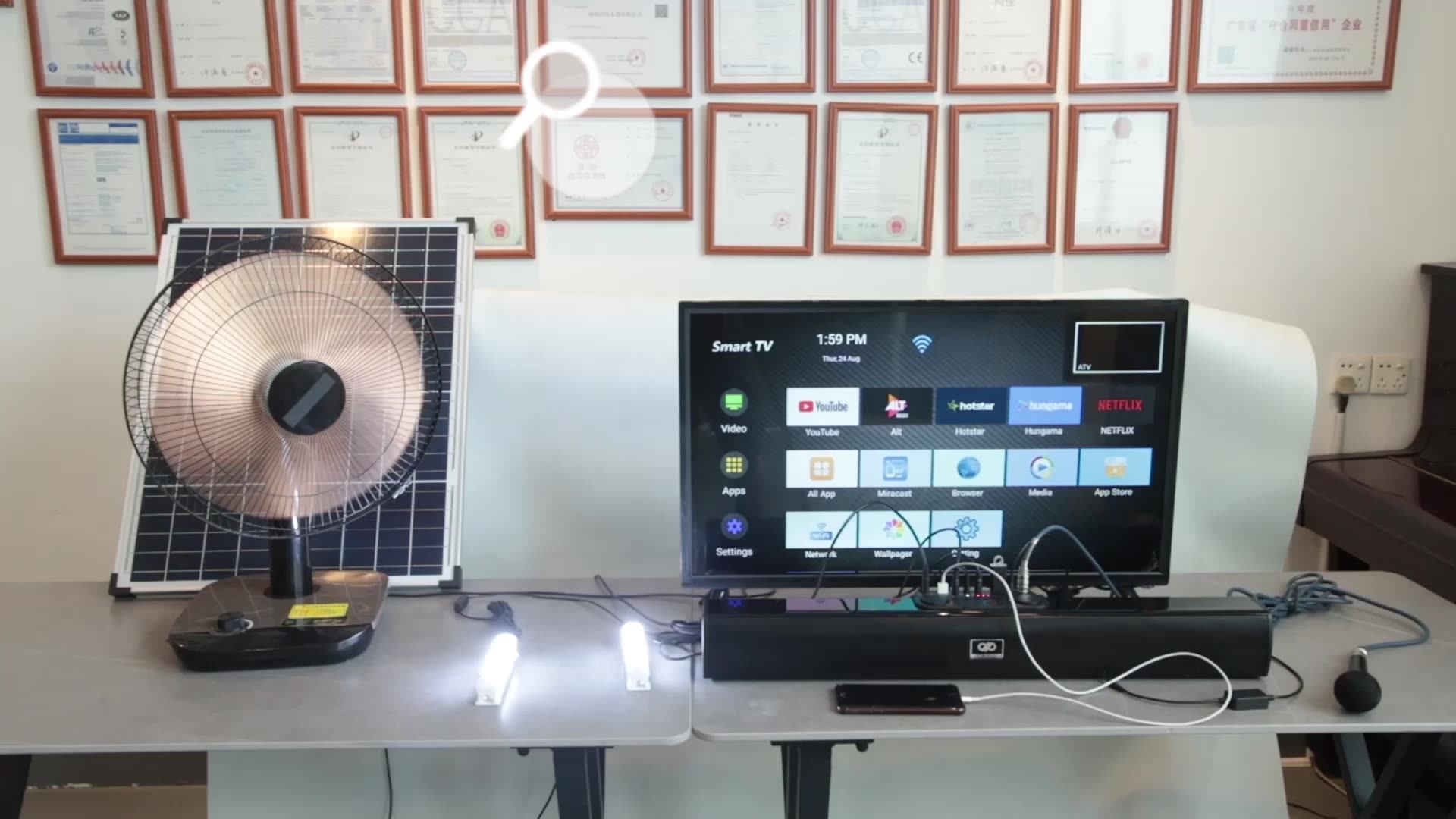 Small Solar System Portable Home Solar Energy System With 32inch Smart ...