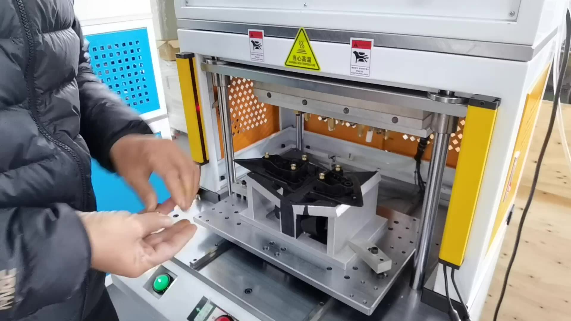 China Hot Plastic Melting And Welding Machine Ultrasonic Thermal Press ...