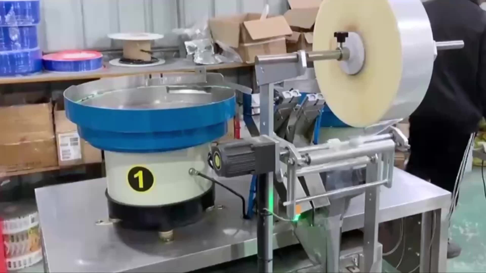 Vertical Automatic Screw Hardware Bolt Nut Wire Nail Fastener Counting ...