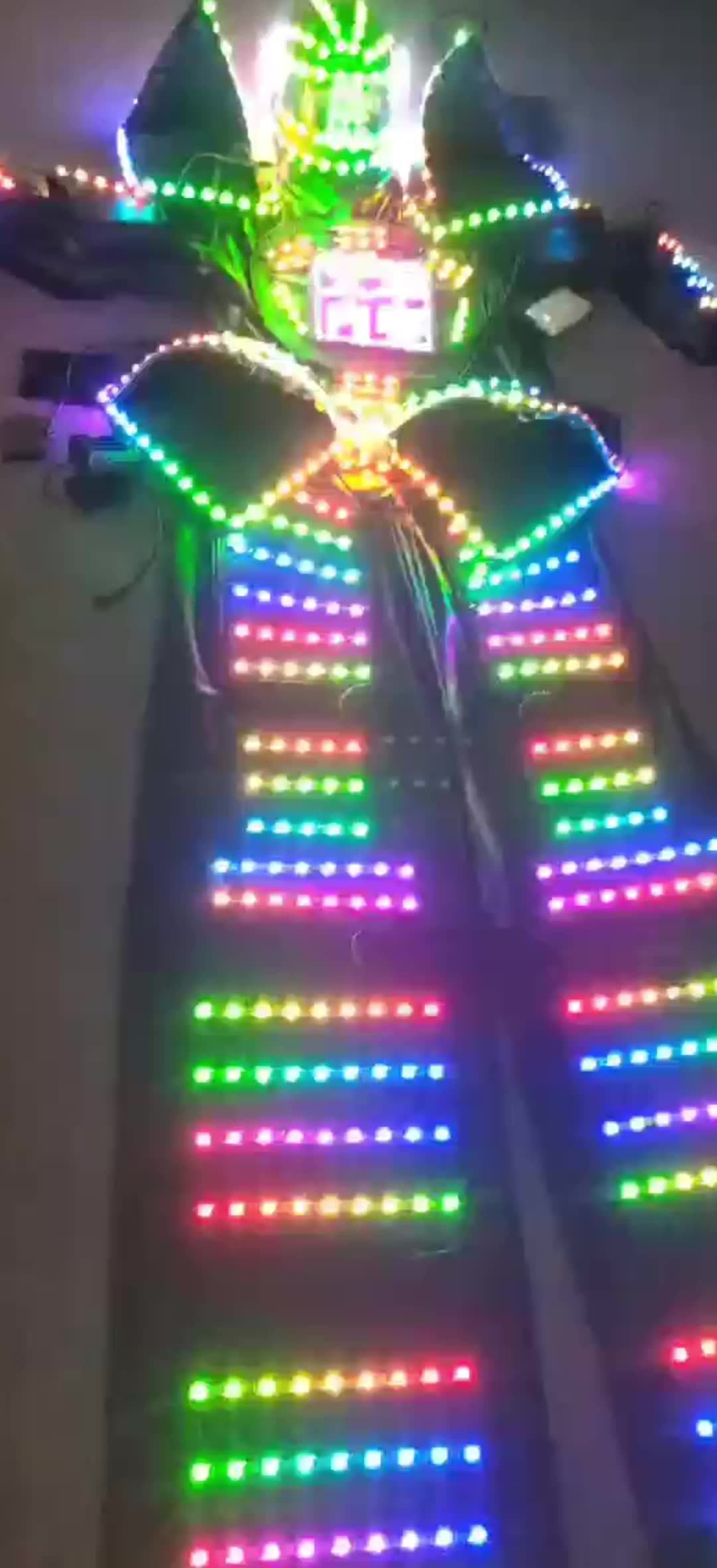 High Quality Led Robot Dance Costumes Rgb Stilts Walker Led Robot ...